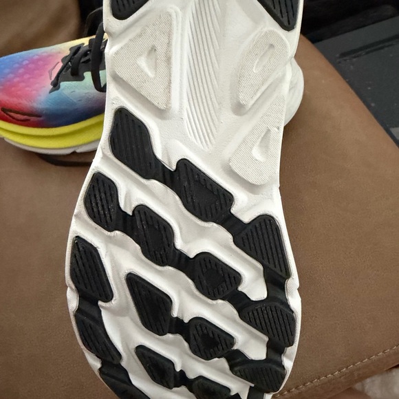 Hoka | Shoes | Brand New Hoka Clifton 9 With Rainbow Gradient Insole ...